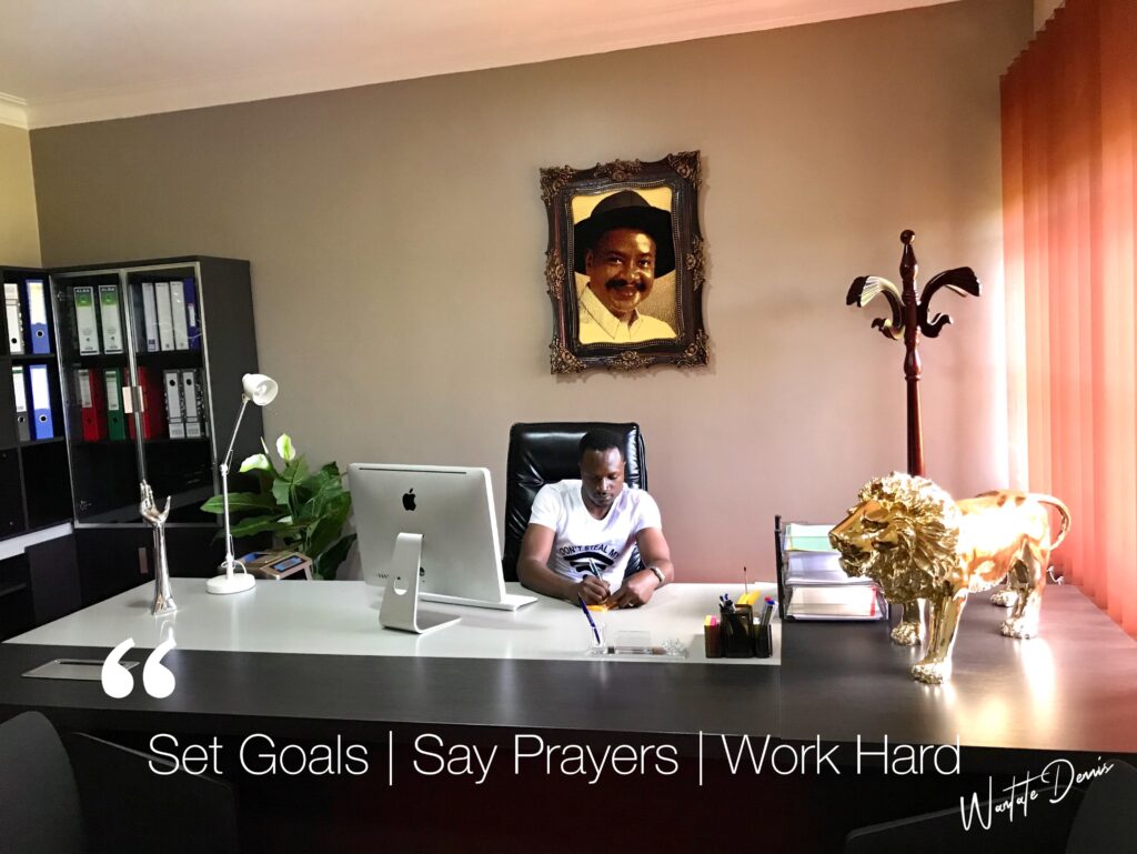 Wantate Dennis - Nis | Wantate Dennis